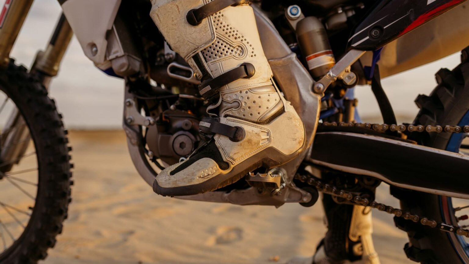 Big Feet - Big Thrills: Best Wide-Fit Dirt Bike Boots for MX Riders